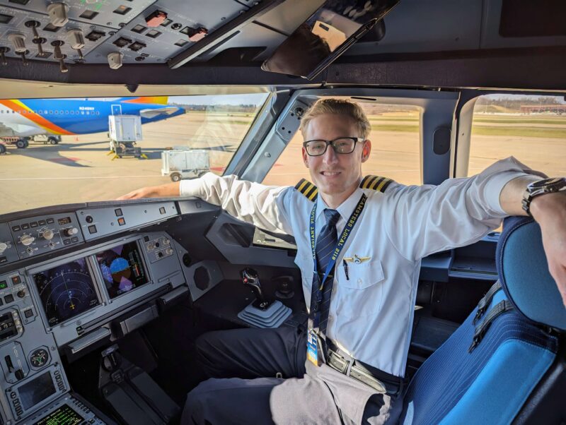 Allegiant Welcomes First Graduate from Accelerate Pilot Pathway ...